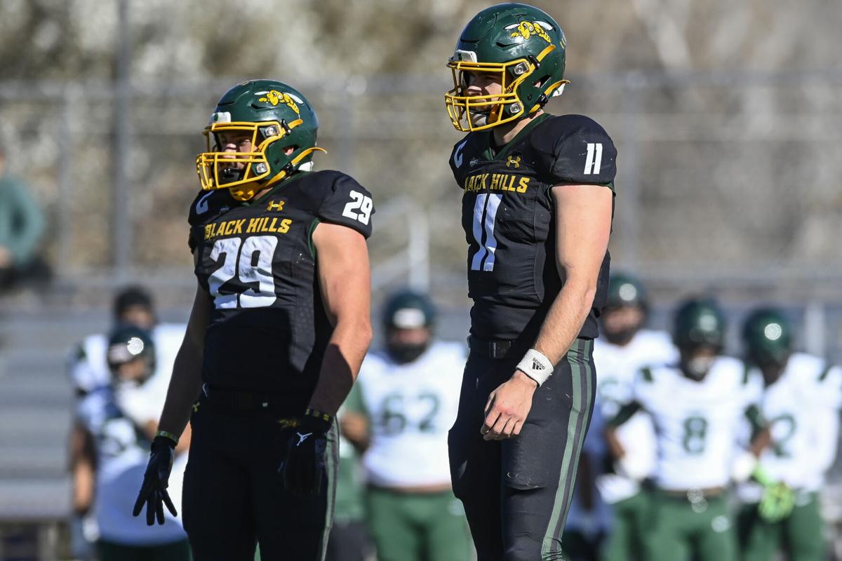 Yellow Jackets come up short in season finale at CSU Pueblo