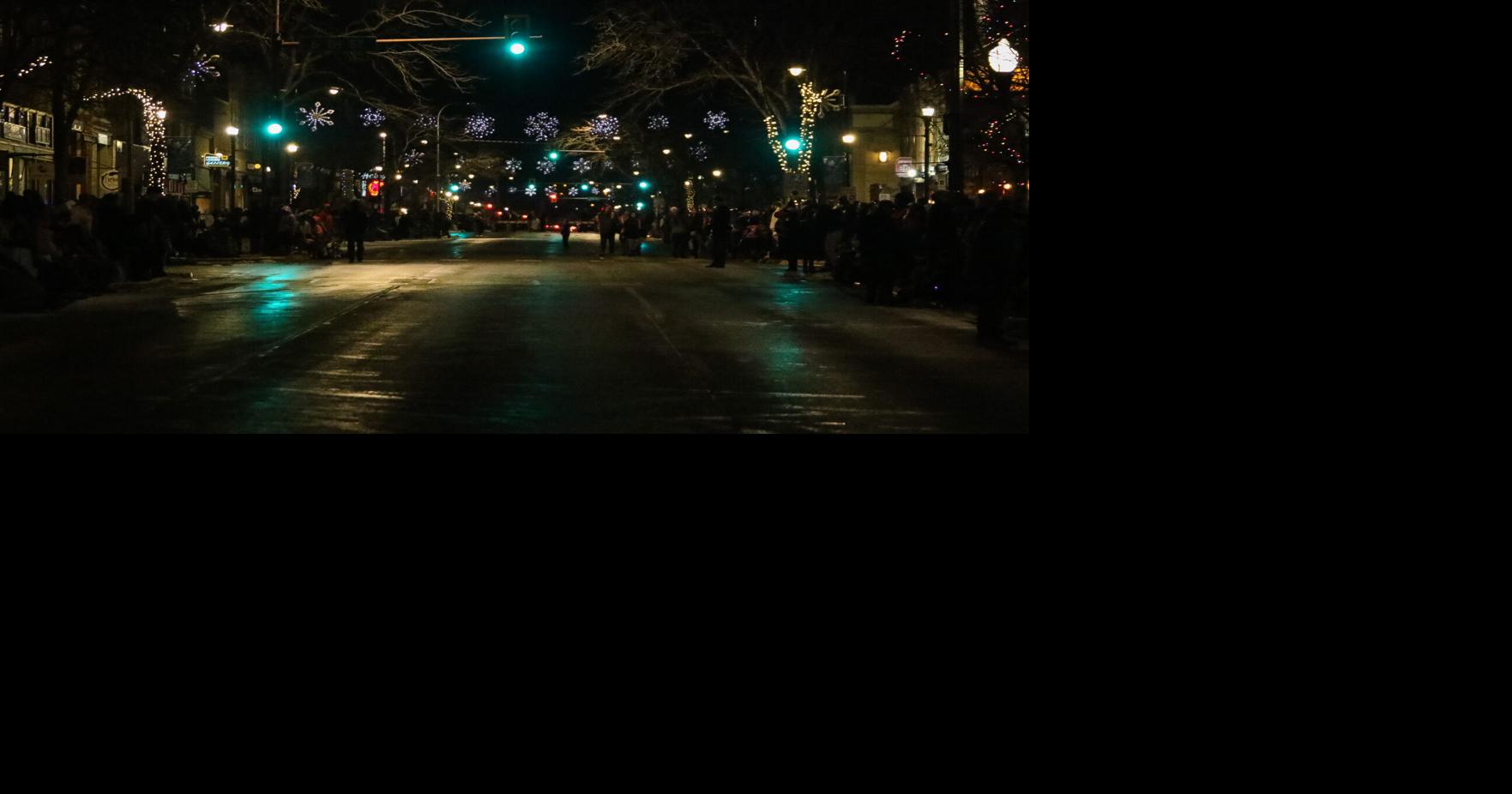 Park crews take pride in adorning Rapid City in Christmas lights