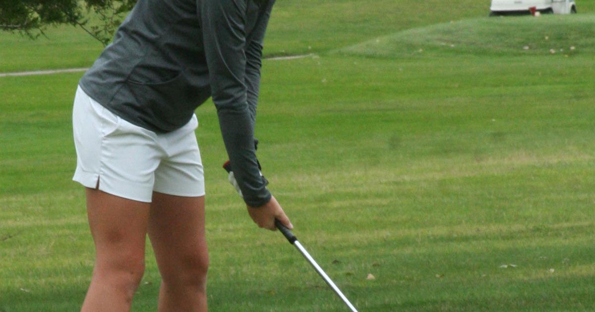 Hickstein dominates on the links, ties record