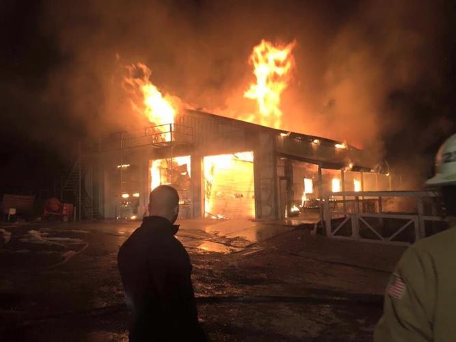 Fire destroys paint shop