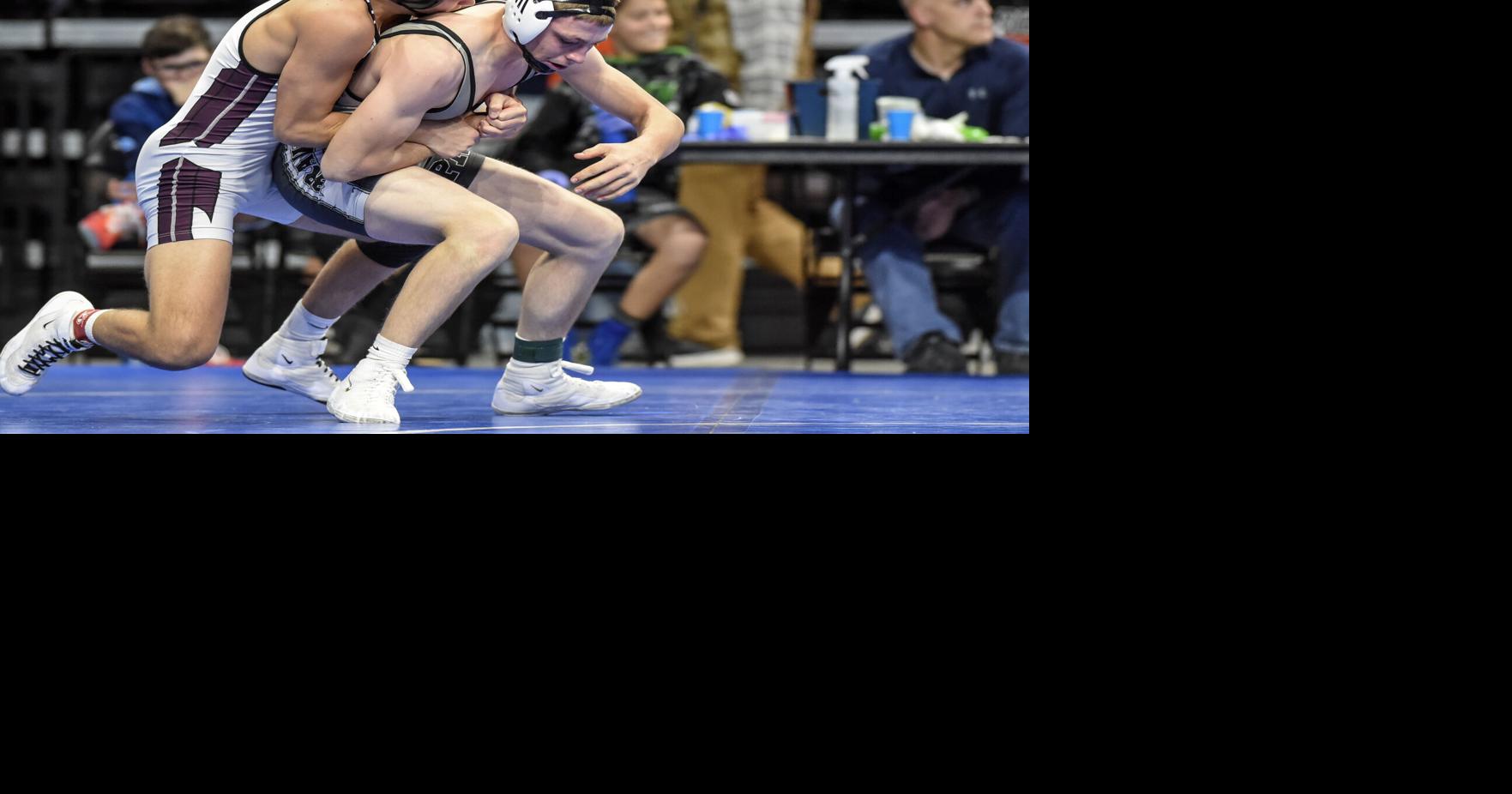 Badlands Brawlers win Region 4B and more from Saturday's high school ...