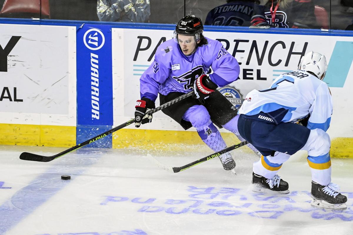 Rush erase 3rd-period deficit, beat Komets in shootout for 6th straight win