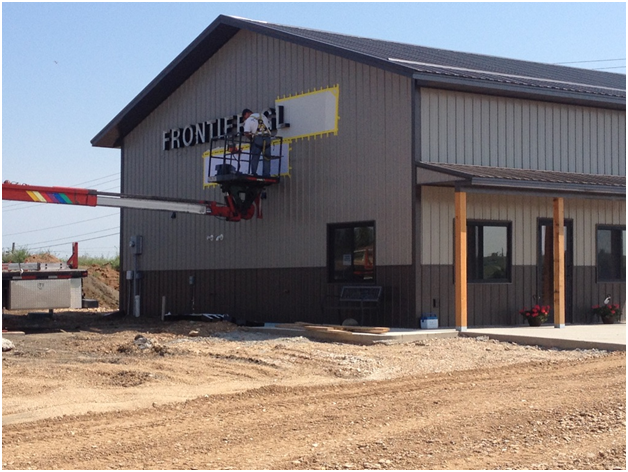 Frontier Glass moving to new facility