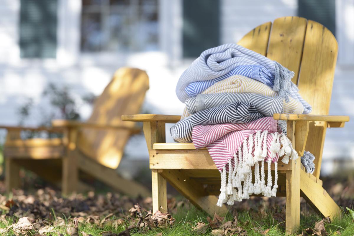 Decorating with throws and blankets
