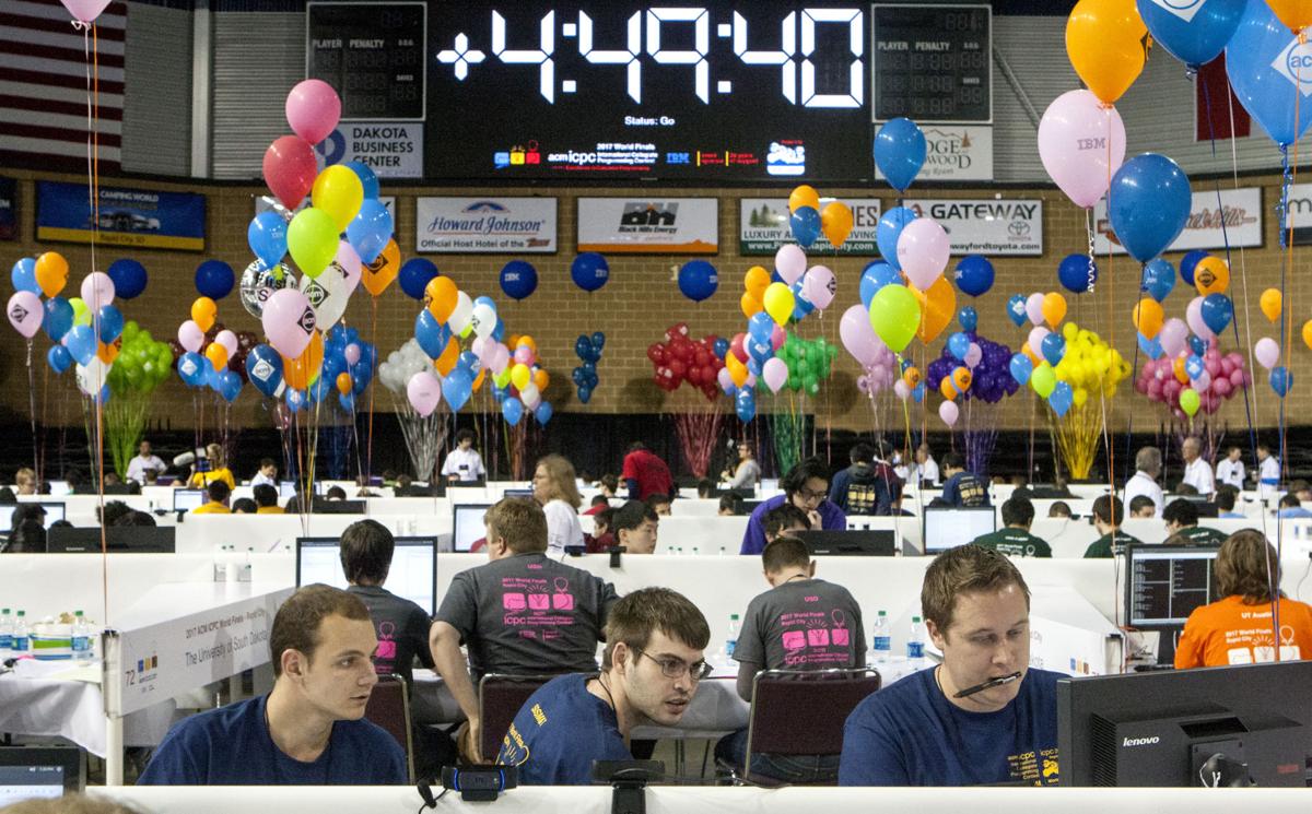 Photos 2017 International Collegiate Programming Contest Photos
