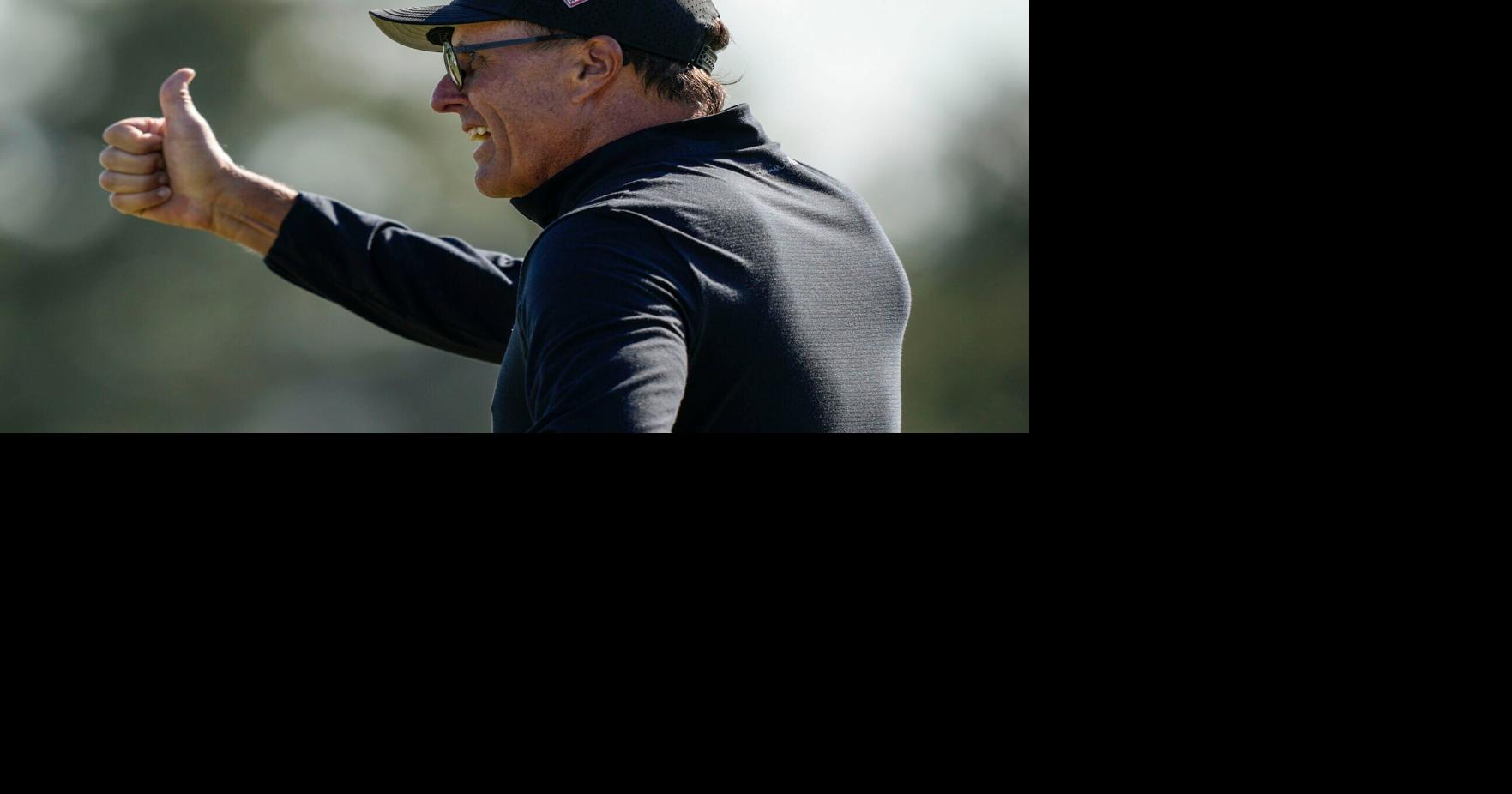 Column: Mickelson begins road to redemption at the Masters
