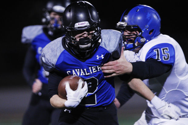 St. Thomas More vs Redfield/Doland football playoffs | Photos ...