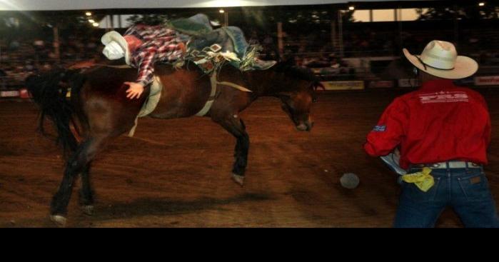 Area riders among winners at PRS rodeo in Belle Fourche