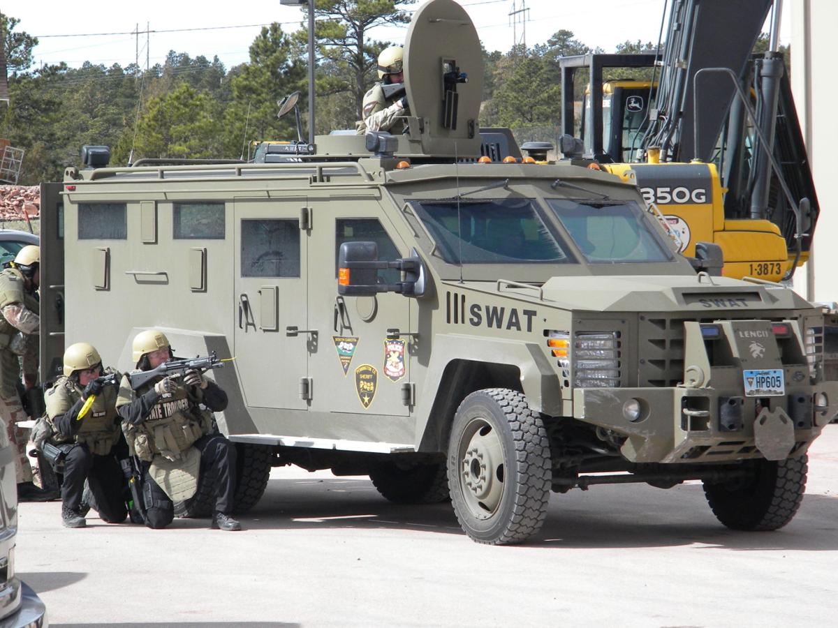 Gov. visits State Home to view SWAT training | Hot Springs ...