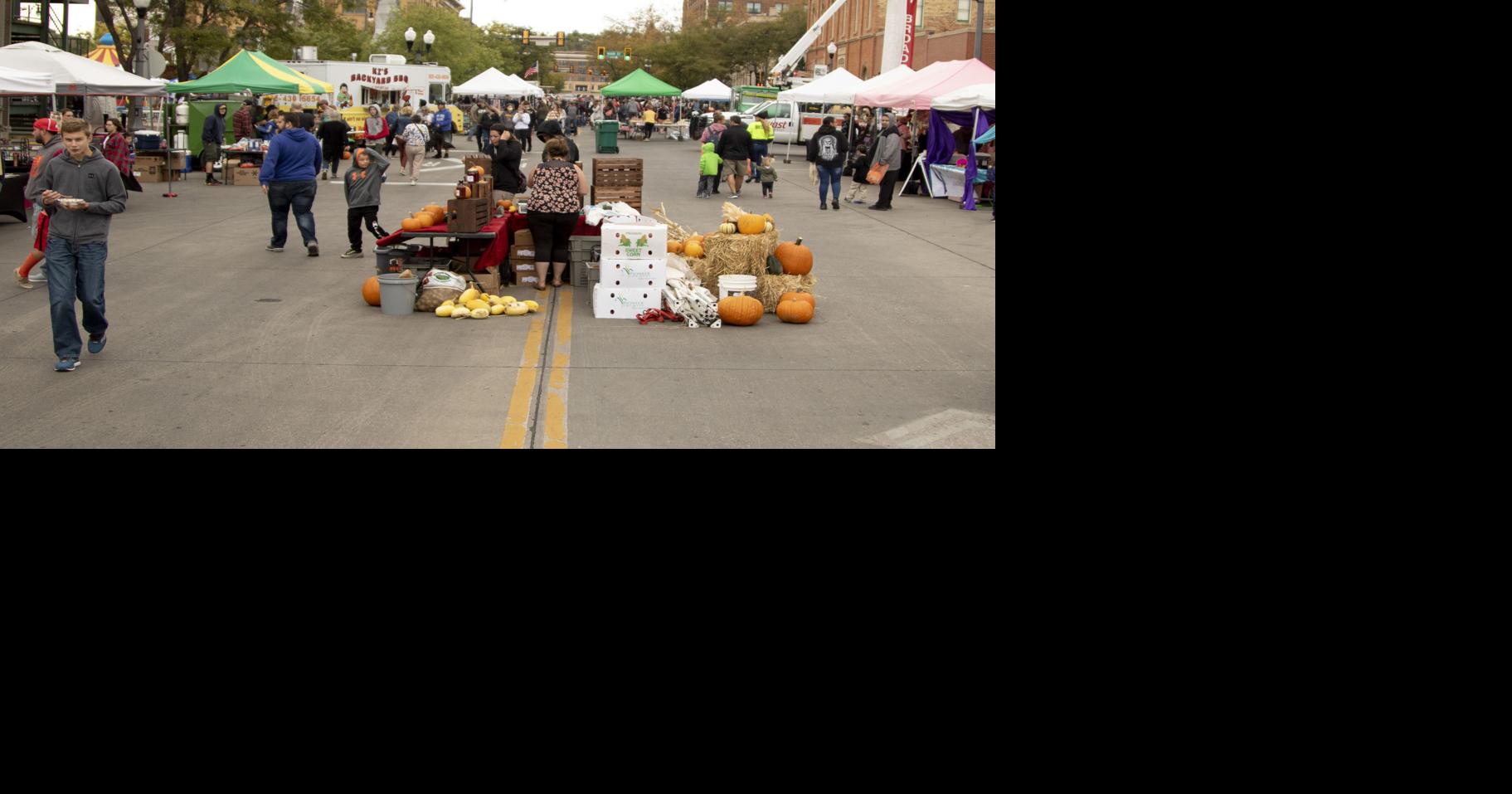 Fall events dominate the weekend schedule