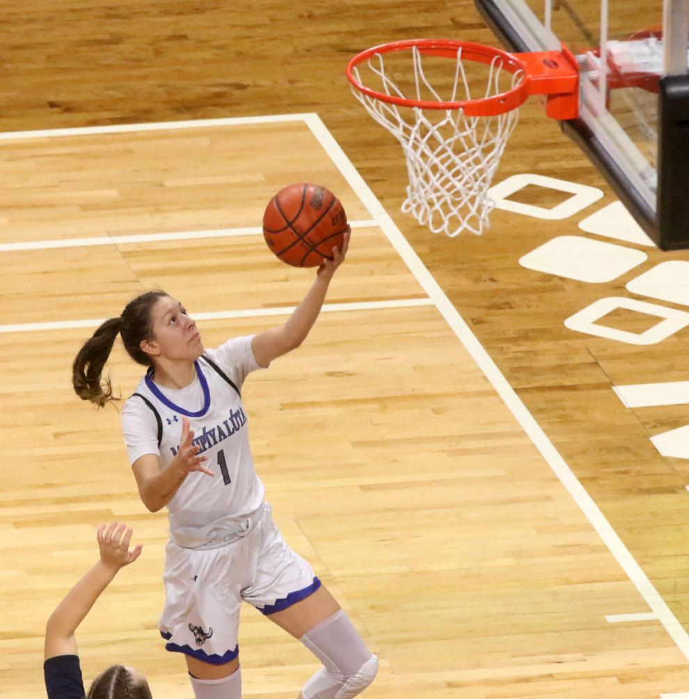 Mahpíya Lúta girls win 2024 Lakota Nation Invitational title