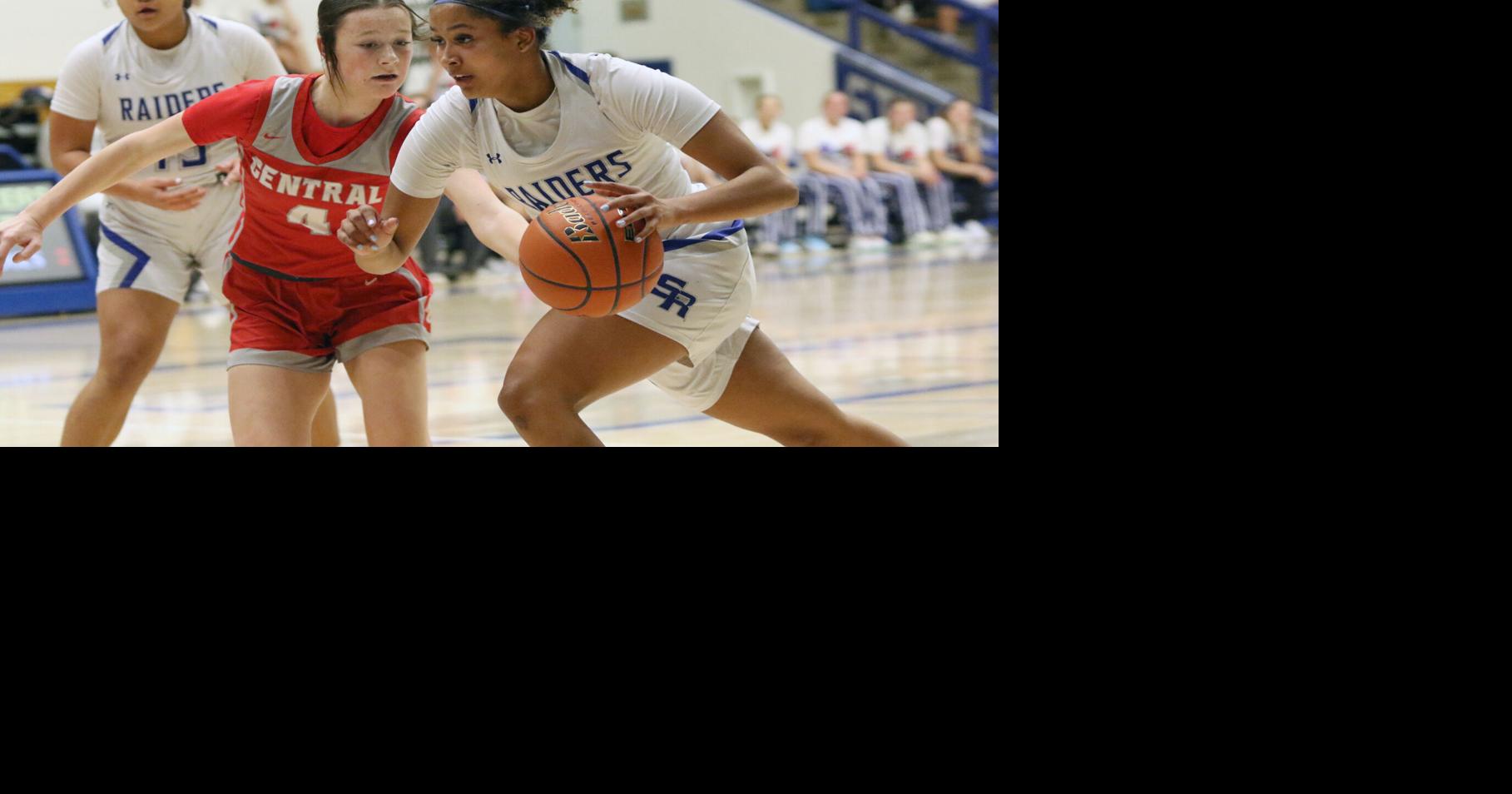 Stevens girls take down Central in basketball rivalry game
