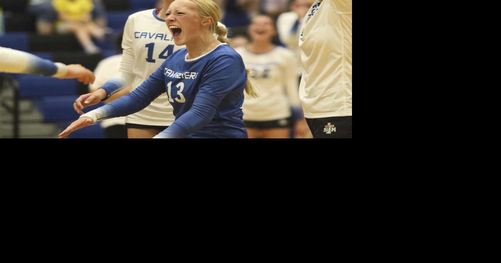 PHOTOS: St. Thomas More Girls Volleyball downs Hot Springs