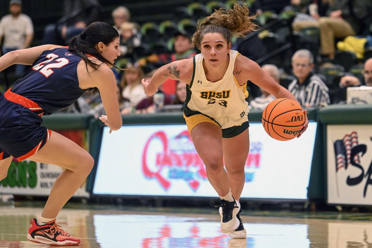 COLLEGE ROUNDUP: Niki Van Wyk drops career-high as BHSU women grab 7th straight win