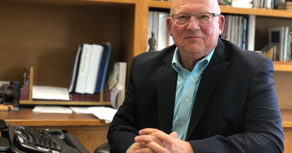 State universities move online; commencement ceremonies postponed State universities move online; commencement ceremonies postponed