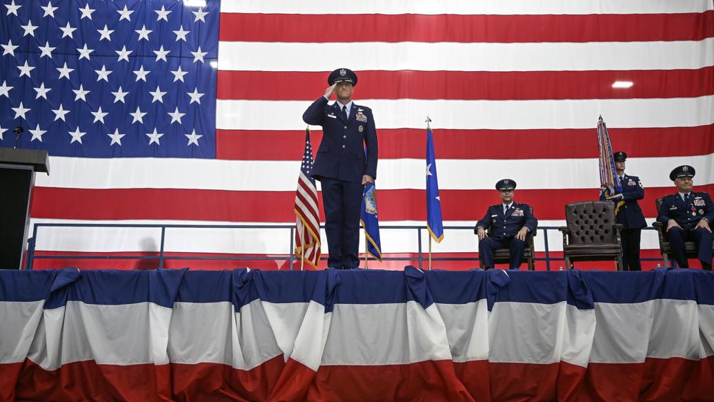 Oakley takes command of Ellsworth's 28th Bomb Wing