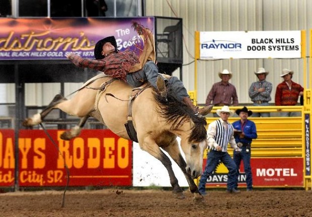 Range Days Rodeo underway at the fair