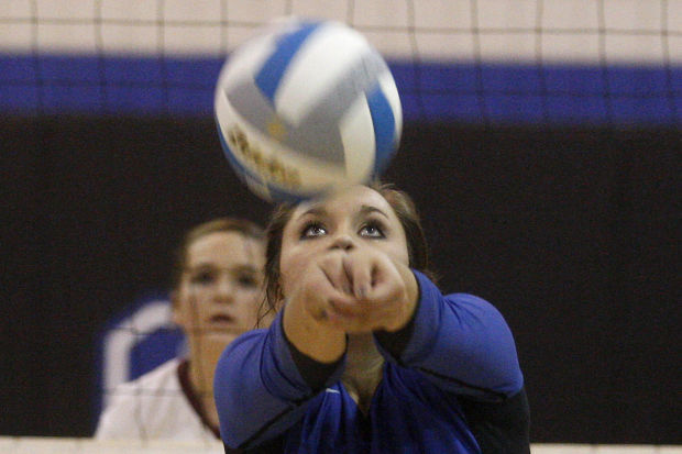 High School Volleyball: Lead-Deadwood shocks St. Thomas More