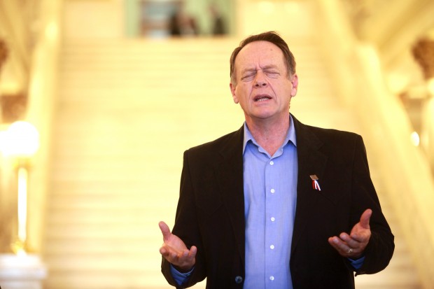 HALLWAYS: The argument against prayer before council meetings