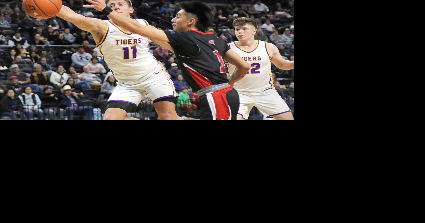 Joe Sayler, T.J. Beardt lead White River to 5th straight LNI final