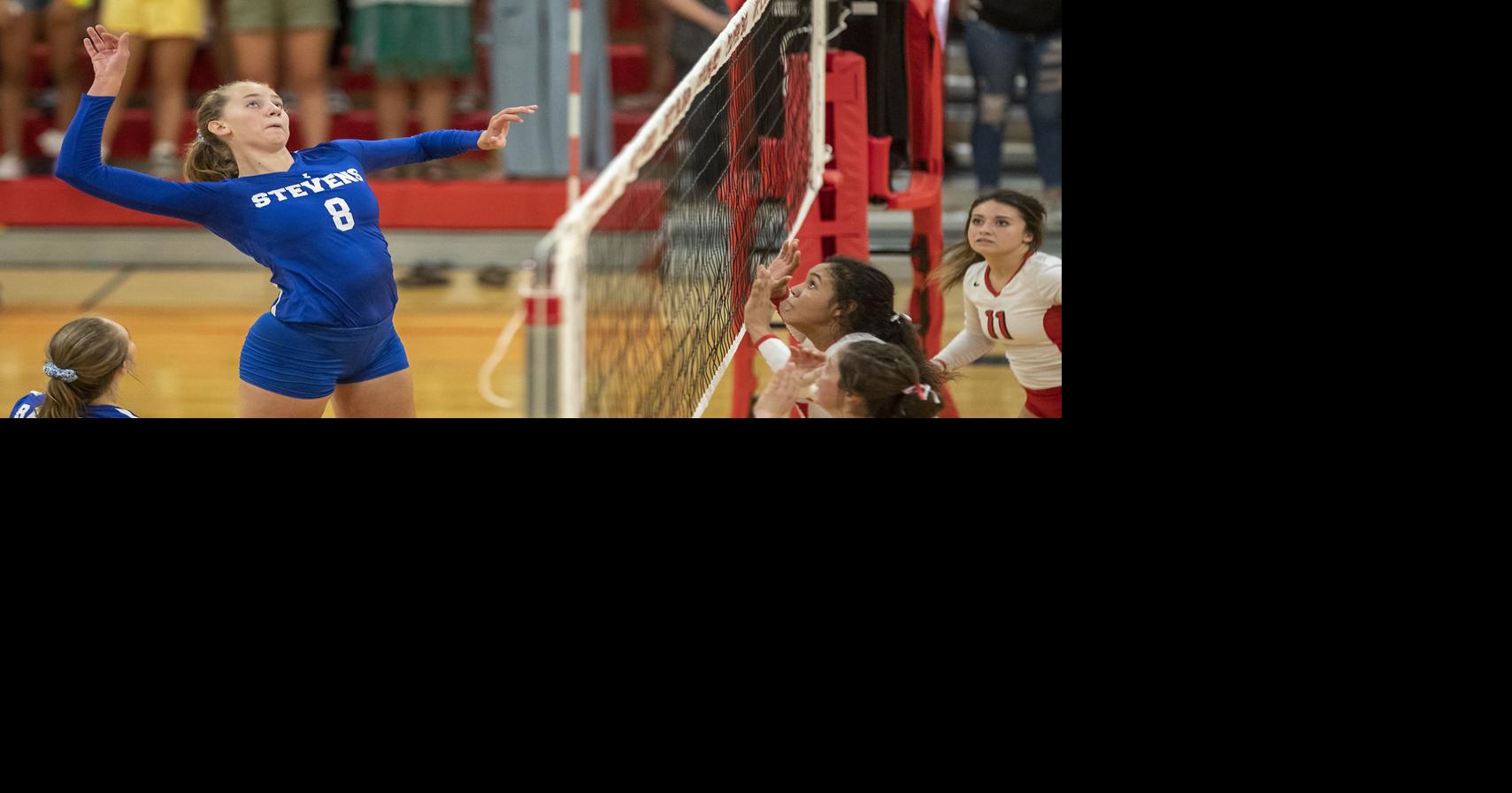 Top-ranked Stevens volleyball sweeps Cobblers