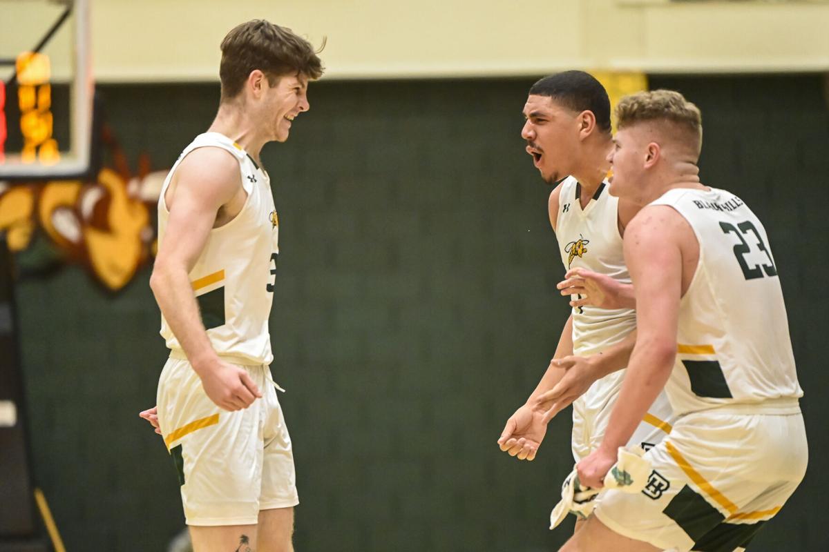 BHSU breaks through Fort Lewis, returns to Sweet 16