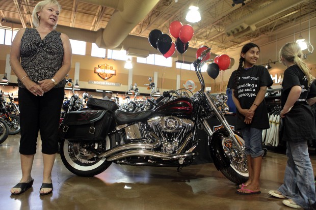 Girls Inc. motorcycle unveiled