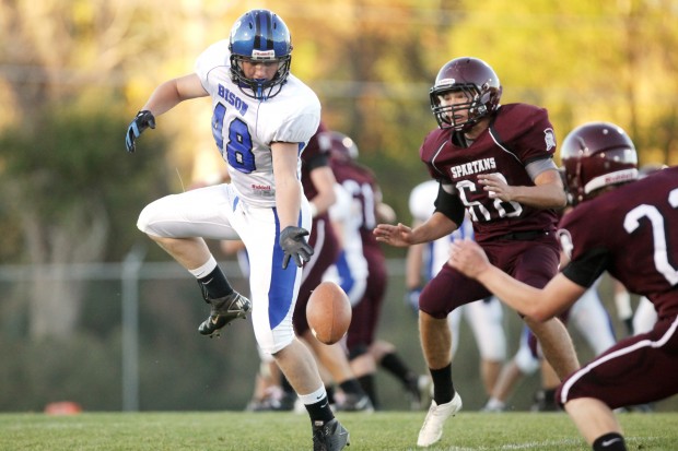 High School Football: Spartans run over Bison