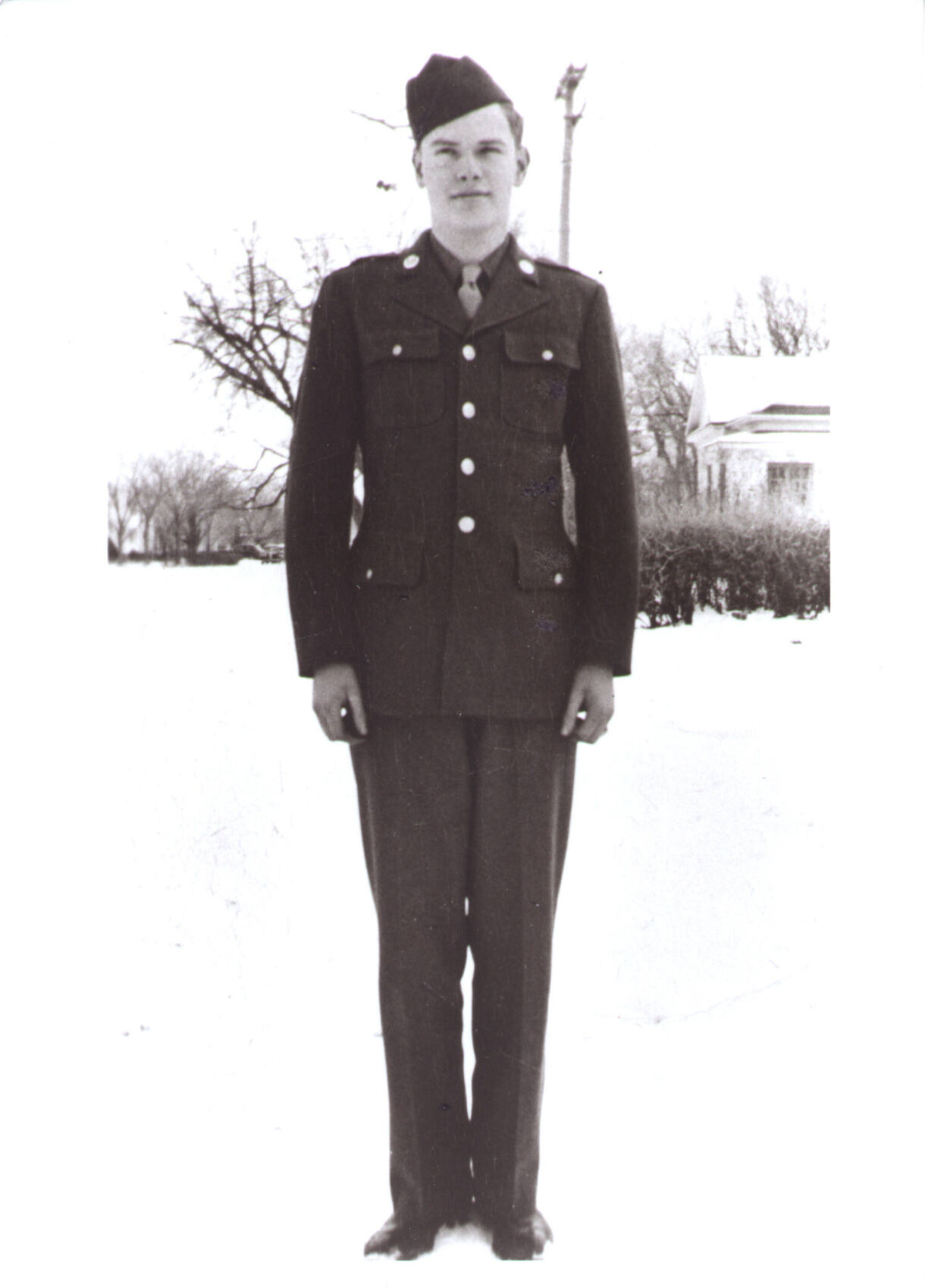Lien served in World War II, Korea — and got tossed in a river