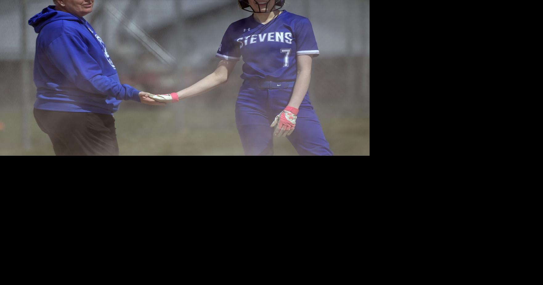 Stevens softball splits games over the weekend, Sturgis goes 1-for-3