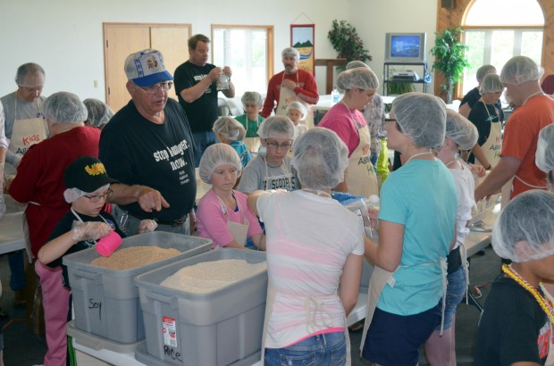 Community volunteers come together in fight against hunger