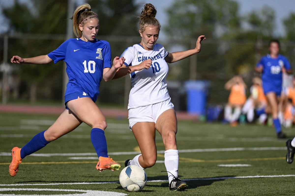 Stevens’ Zoey Barth displays creativity, scoring ability in win over STM