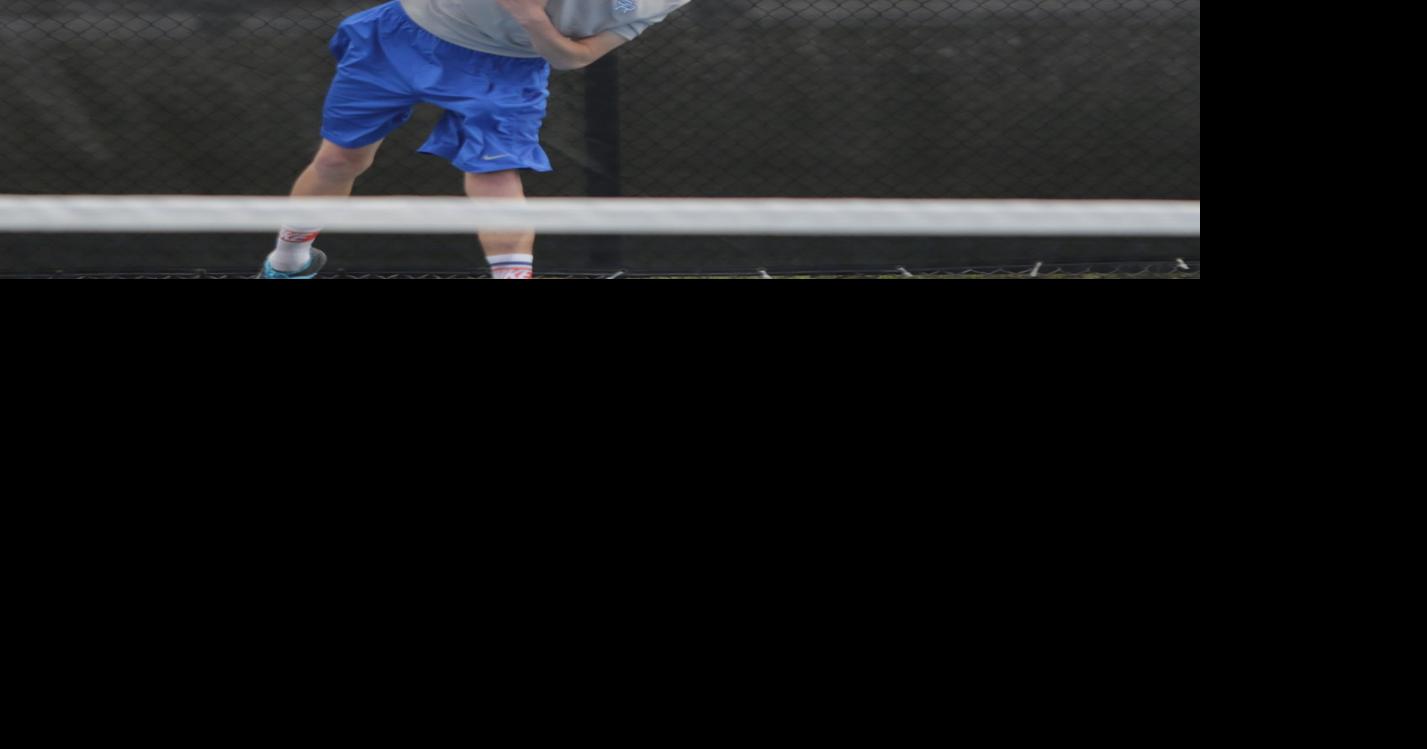 Stevens tennis runs past STM, Central