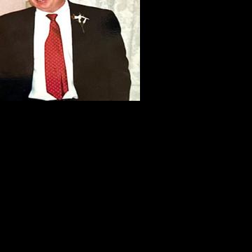 Robert J. McArthur “Bob”