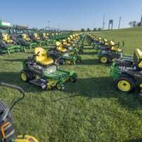 Lawn tractors vs. zero-turn: Choosing the right mower for your land