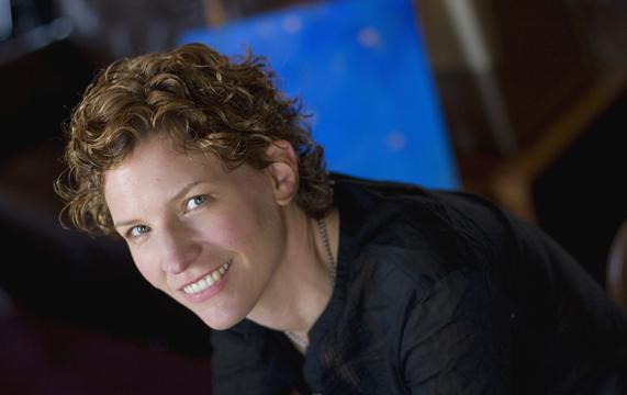 Modern folk singer with an edge to perform at the Hamilton PAC