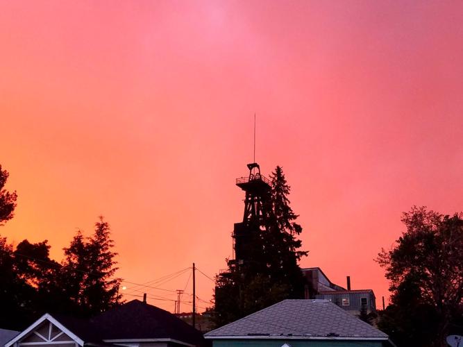 Did an 'earthquake sky' on Wednesday signal a temblor on the way? Not ...