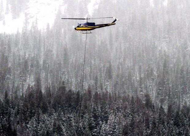 Aerial logging: Idaho-based company uses helicopter to move logs on project