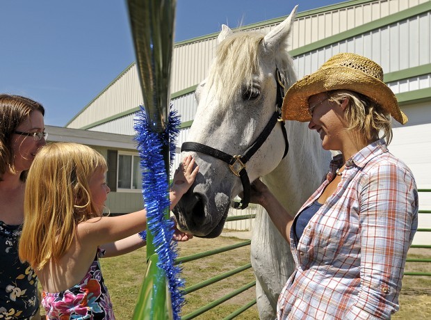 Tonk the Wonder Horse puts on show at Western Montana Fair
