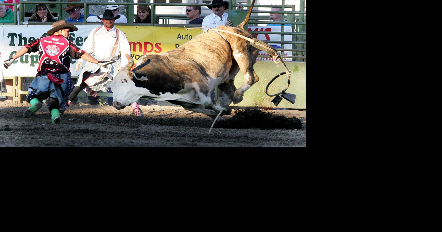Bulls, Broncs and Honky Tonks: Rodeo comes to Hamilton Saturday