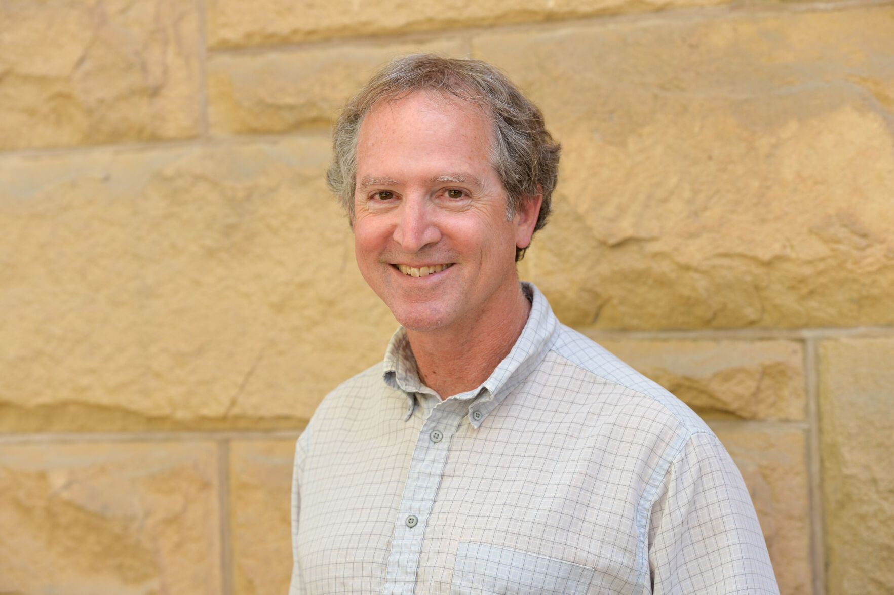 Hamilton lab hosts presentation on loss of trust in science