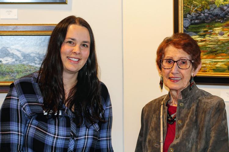 Art Focus features plein air painter Elene Weege