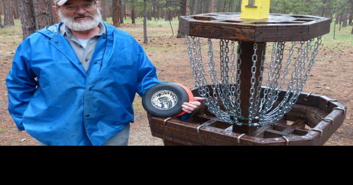 Flying the greens: Disc golf course aims to balance regulations and fun