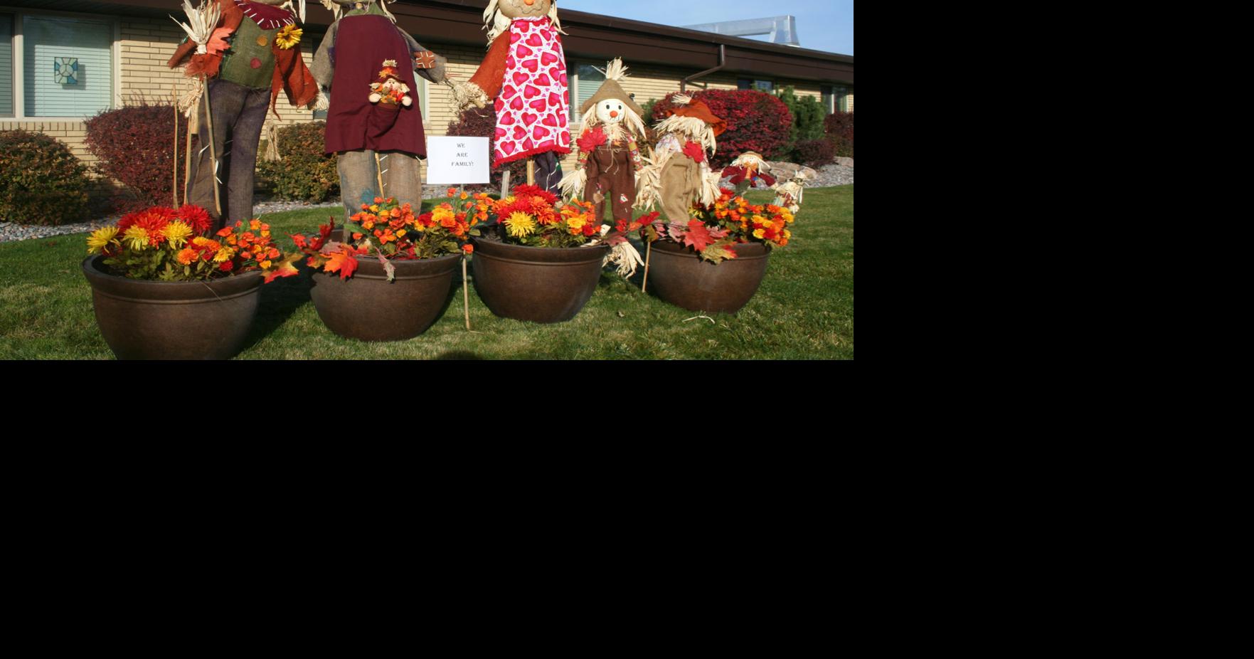Hamilton health facilities create scarecrows for tour