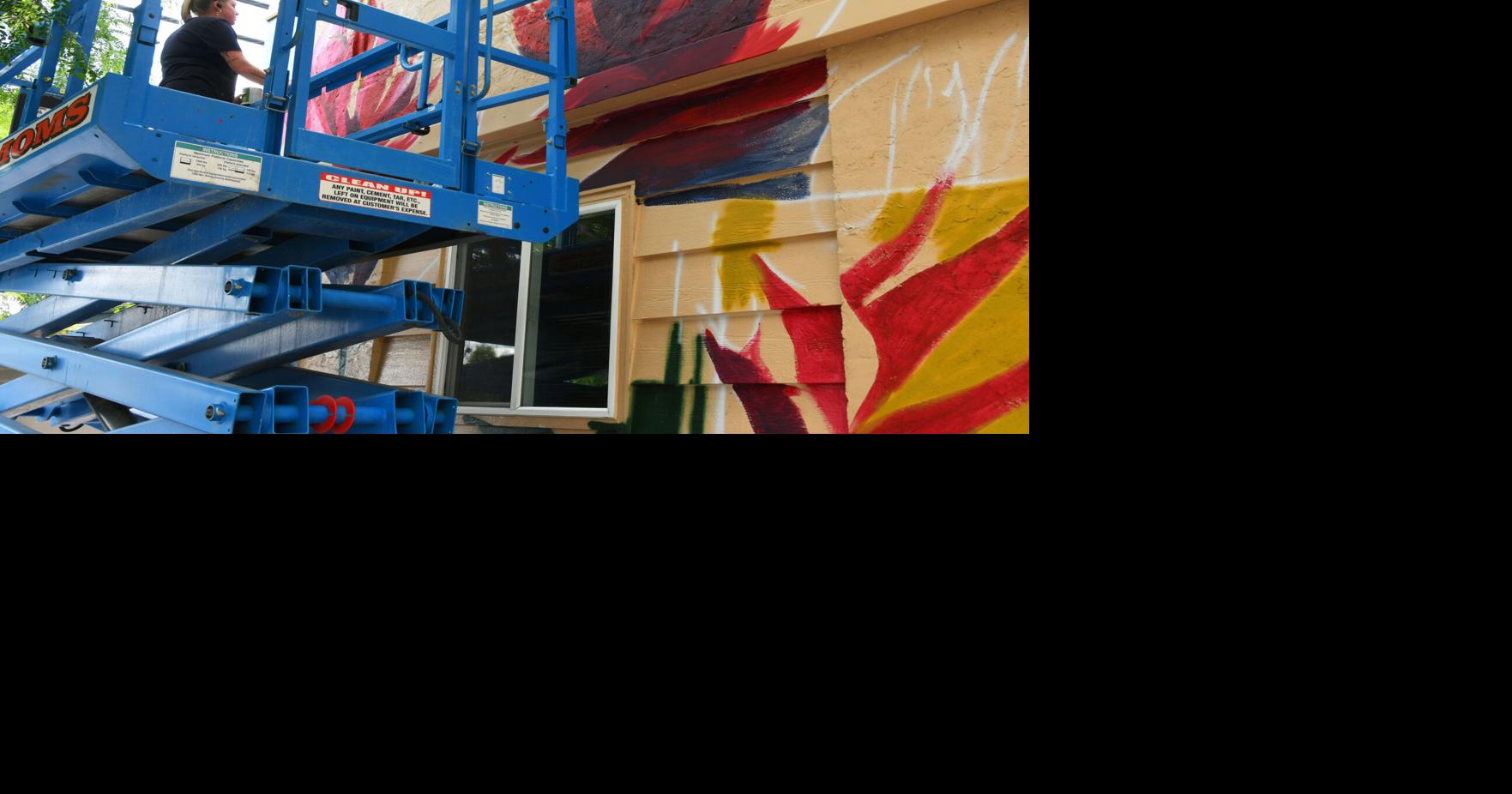 Hamilton bookstore celebrates 50 years with mural, events