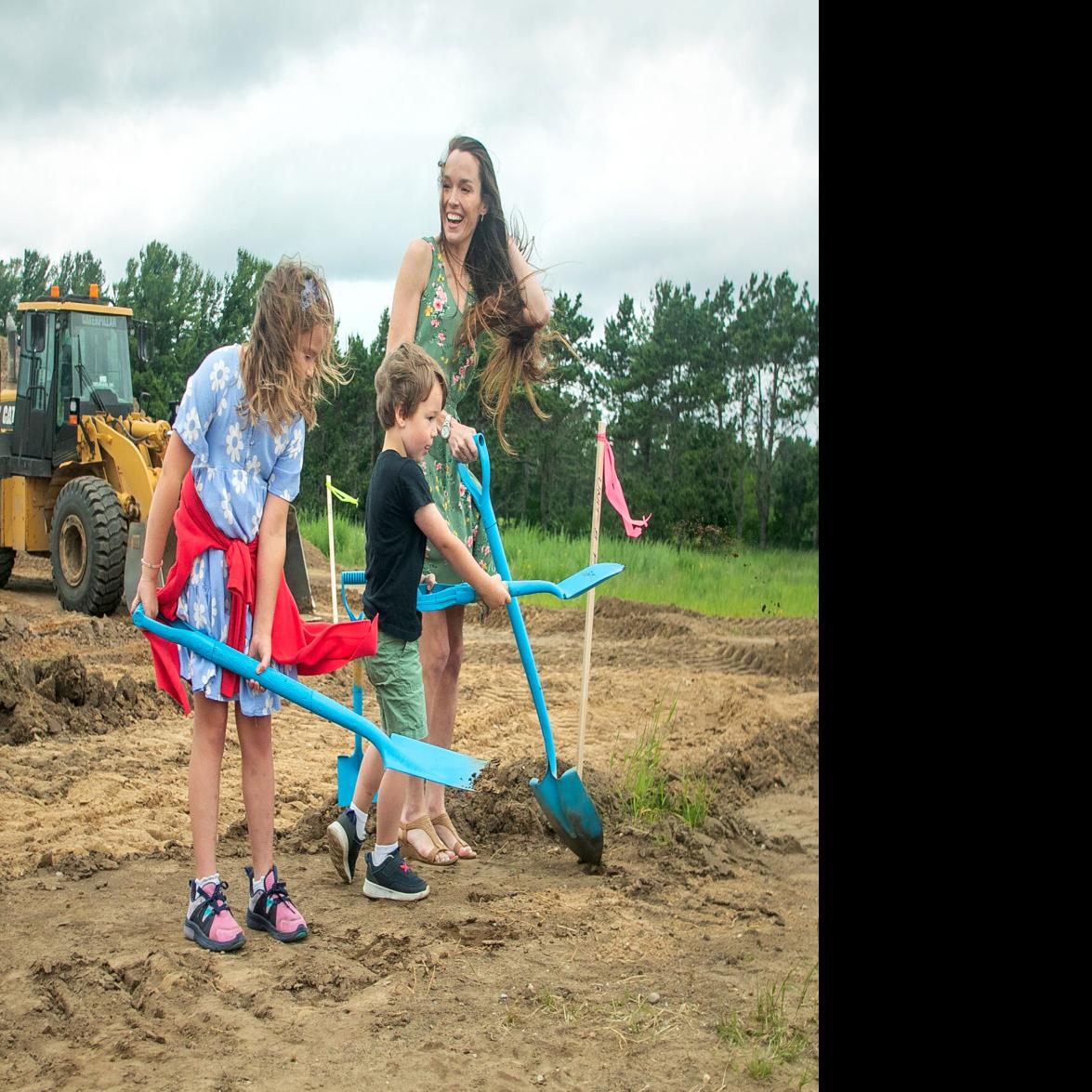 Local couple accused of bilking wealthy doctor suffering from Parkinson ...