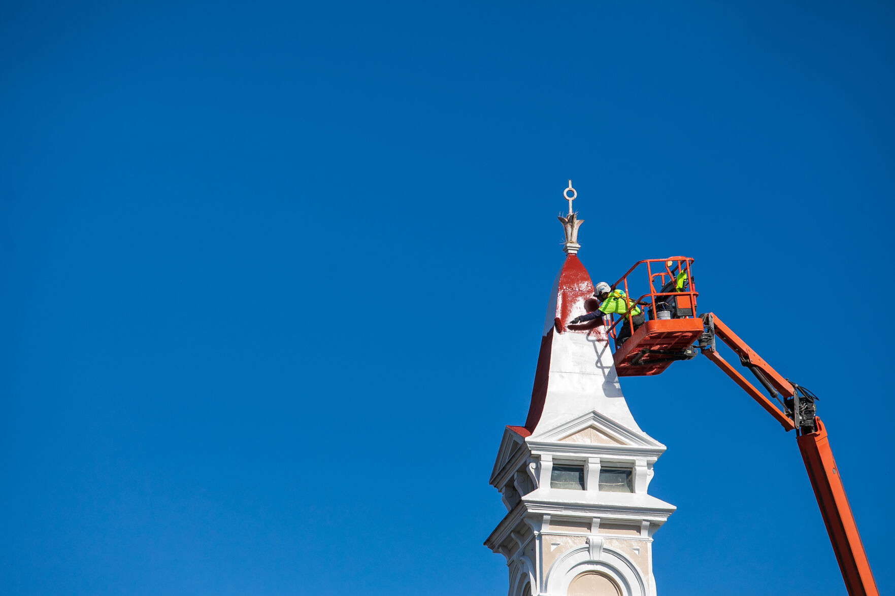 PAINTING THE SPIRES | News | record-eagle.com