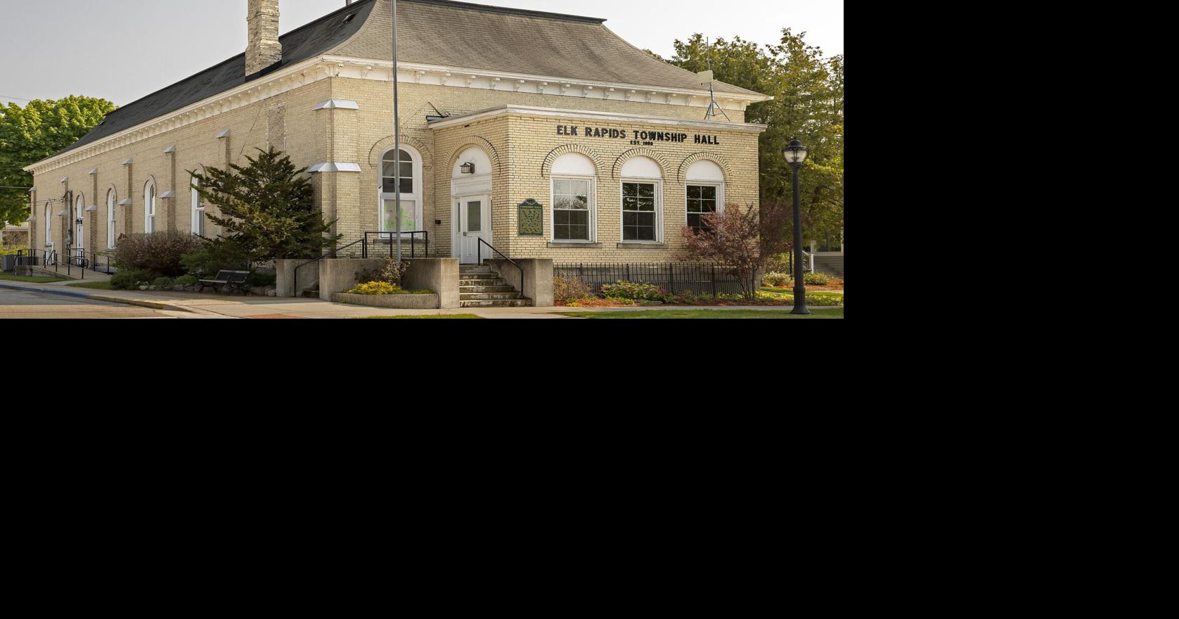 Historic town hall sale set | Local News | record-eagle.com