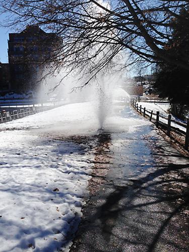 Water main spouts geyser again | Local News | record-eagle.com
