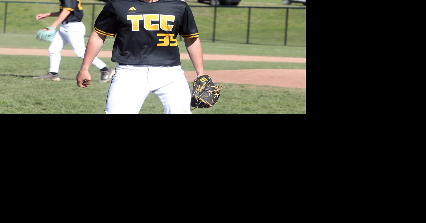 TC Central wins 1st baseball regional game in program history; Manistee ...